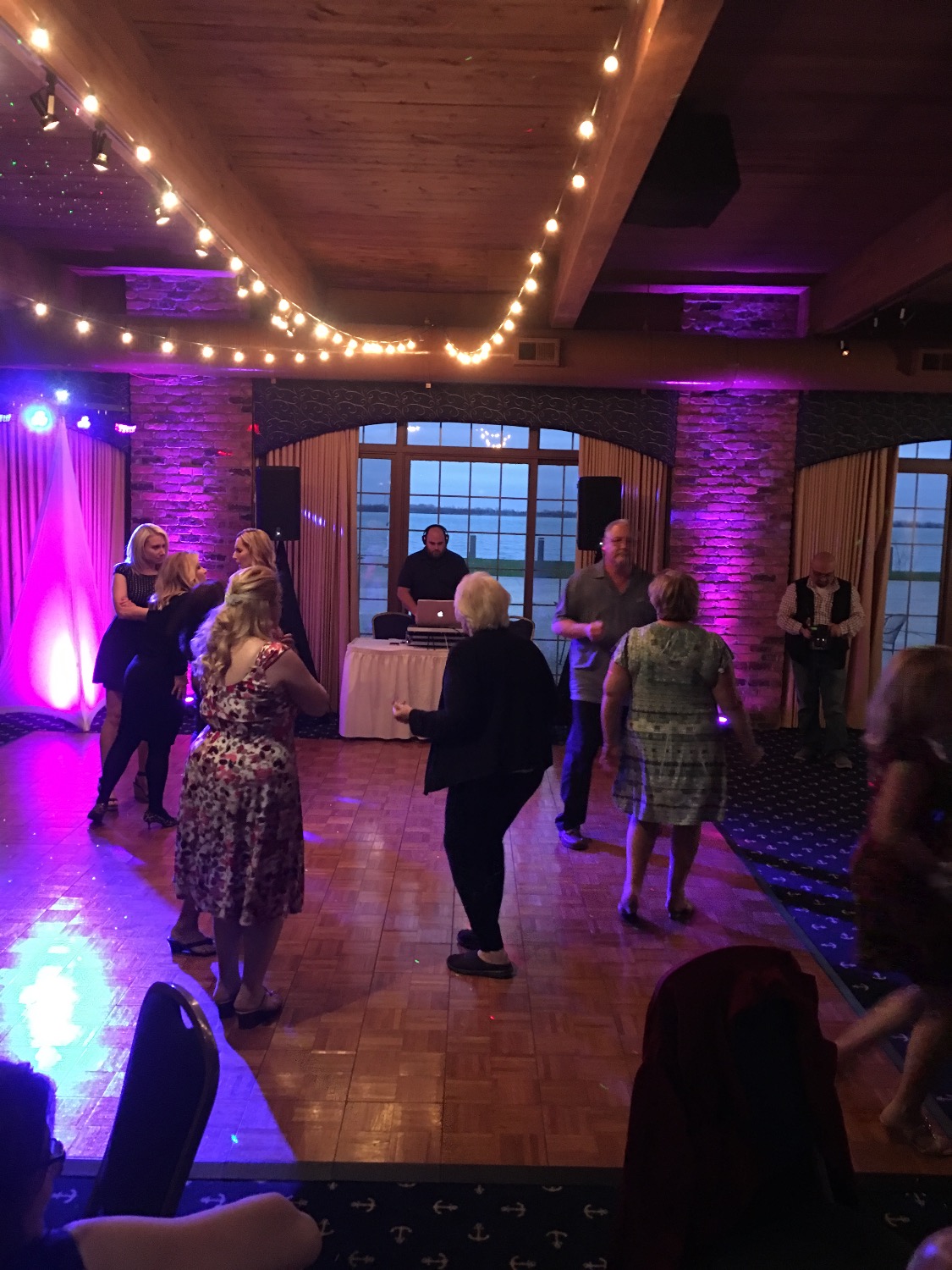 Michigan's Top Wedding DJ | United States | MI Event DJs, LLC