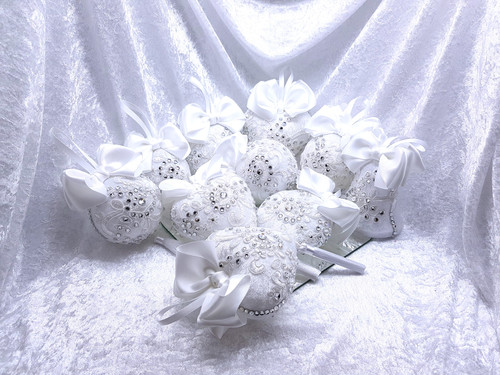 "Angelica" in White | Lara Joly Craft