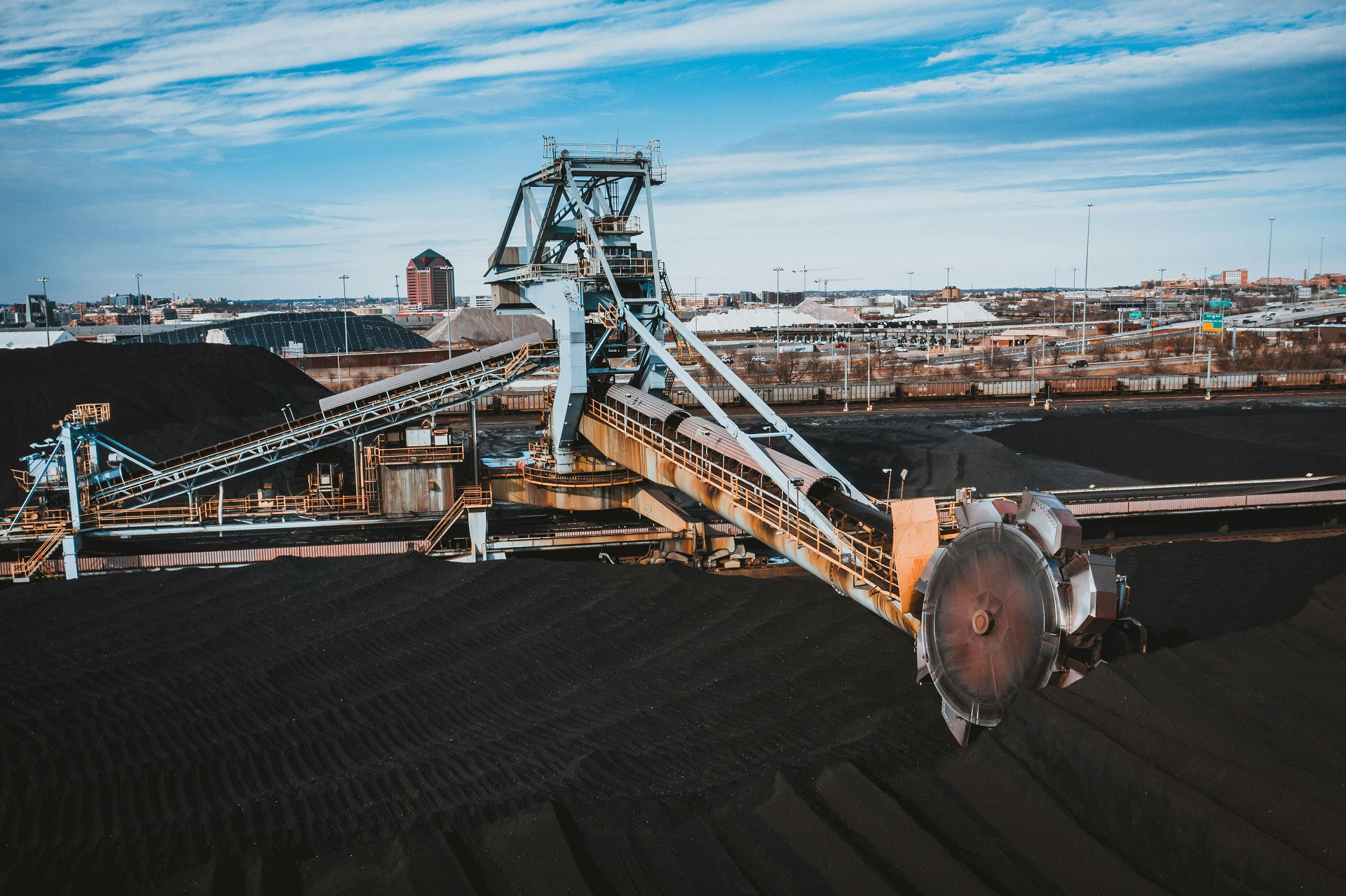 Introduction of bucket wheel stacker reclaimer | China Crane Leader