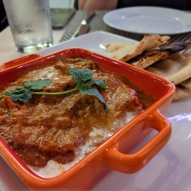 Maska Indian Kitchen + Bar: Traditional Indian Cuisine with a Modern Twist