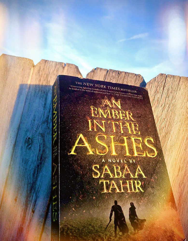 An Ember in the Ashes by Sabaa Tahir Book Review