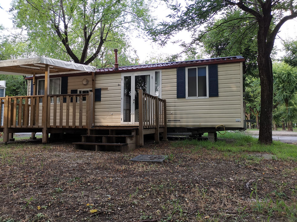 Casa Mobile SHELBOX BK 880*300 del 2009 | EUH CAMP Case Mobili