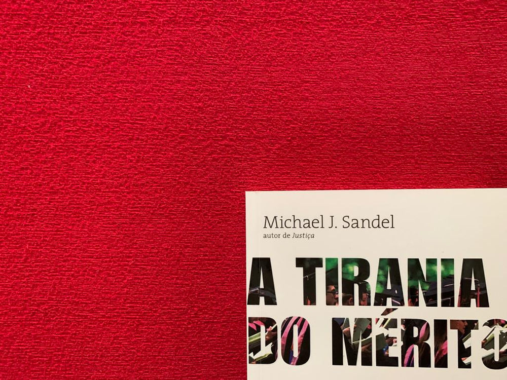Resenha: 'A Tirania do Mérito' é livro essencial para tempos obscuros