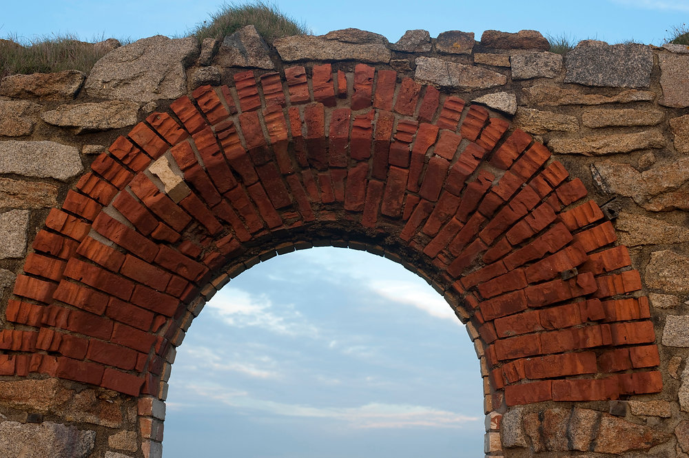 The Construction and Characteristics of Brick Arches