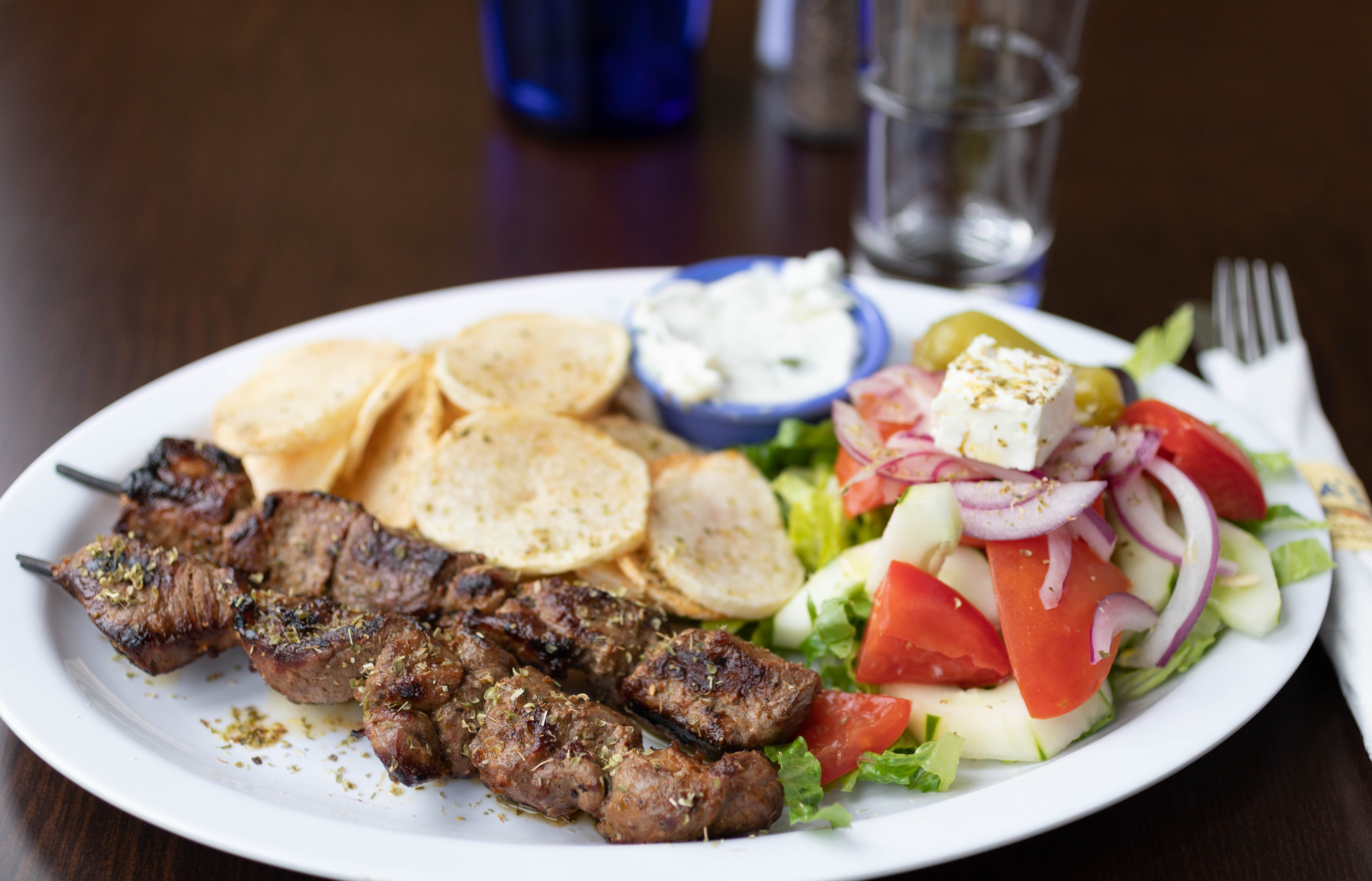 Yia Yias Taverna Restaurant | Bushwick, Brooklyn |Yia Yias Taverna