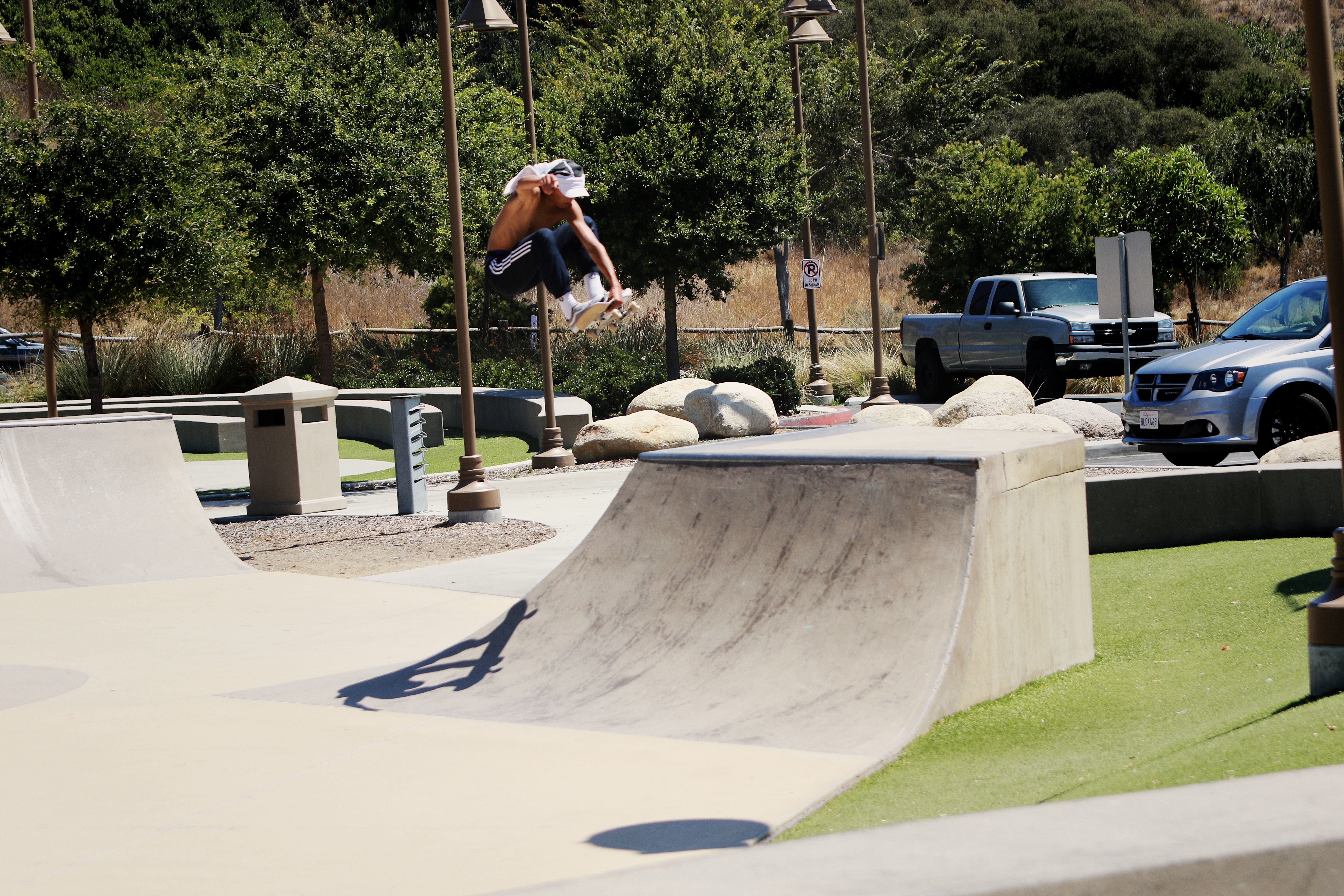 HOME | skateboardtravel