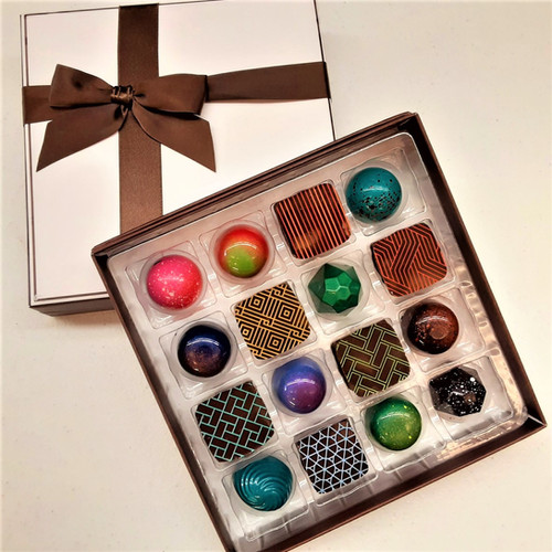 Christopher Elbow 16 Piece Gift Box | Chocolate Chocolate