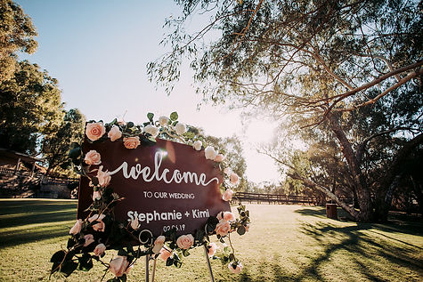 Welcom Sign | tmistudio