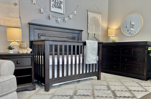 Straight Panel Crib Weathered Espresso | rooms4kids