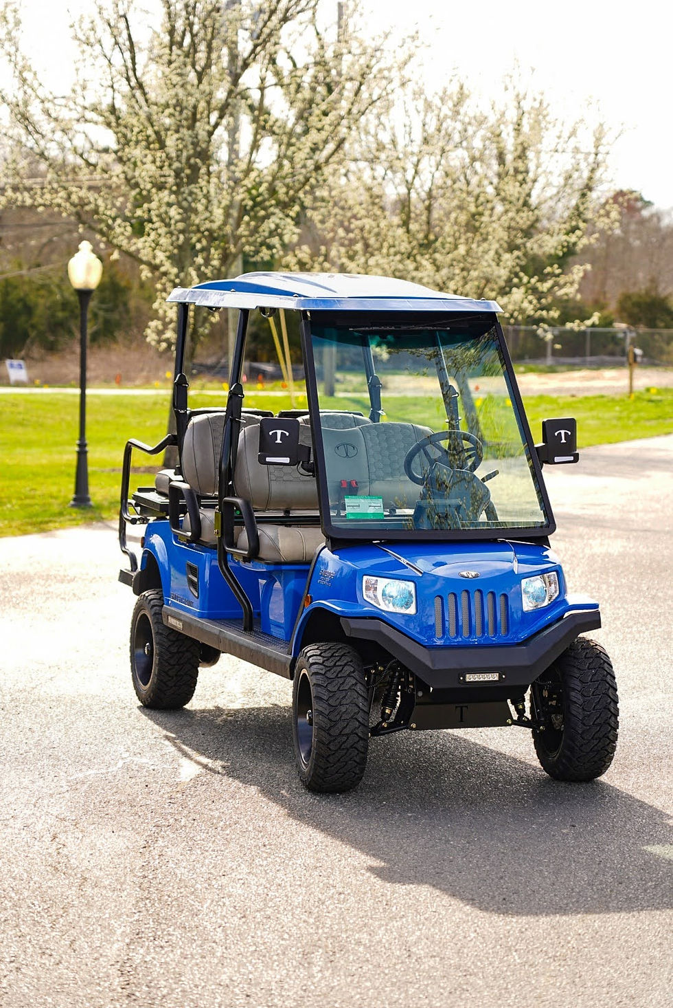 2023 Tomberlin E4+2 Ghosthawk Defender Series | Golf Cars Unlimited