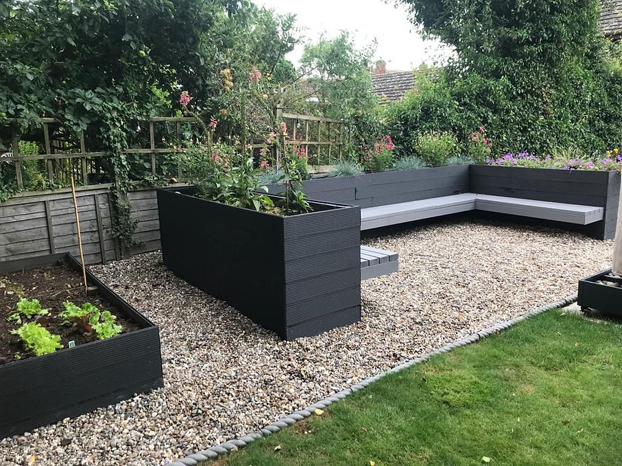 Home | Red Robin Gardens