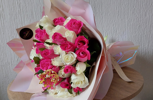 Ramo 48 Rosas | Flores y regalos a domicilio |Envía flores Cancún