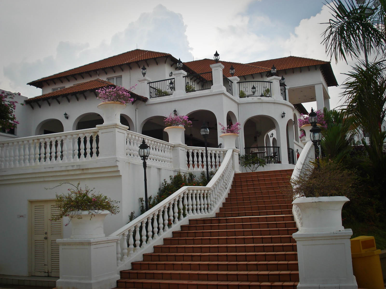 Spanish Villa Resort