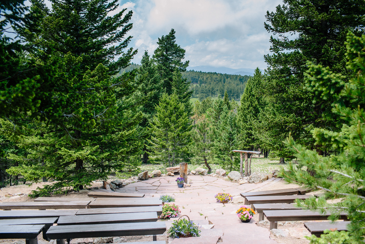Group Events: Retreats, Picnics, Teambuilding Colorado Mountain Ranch