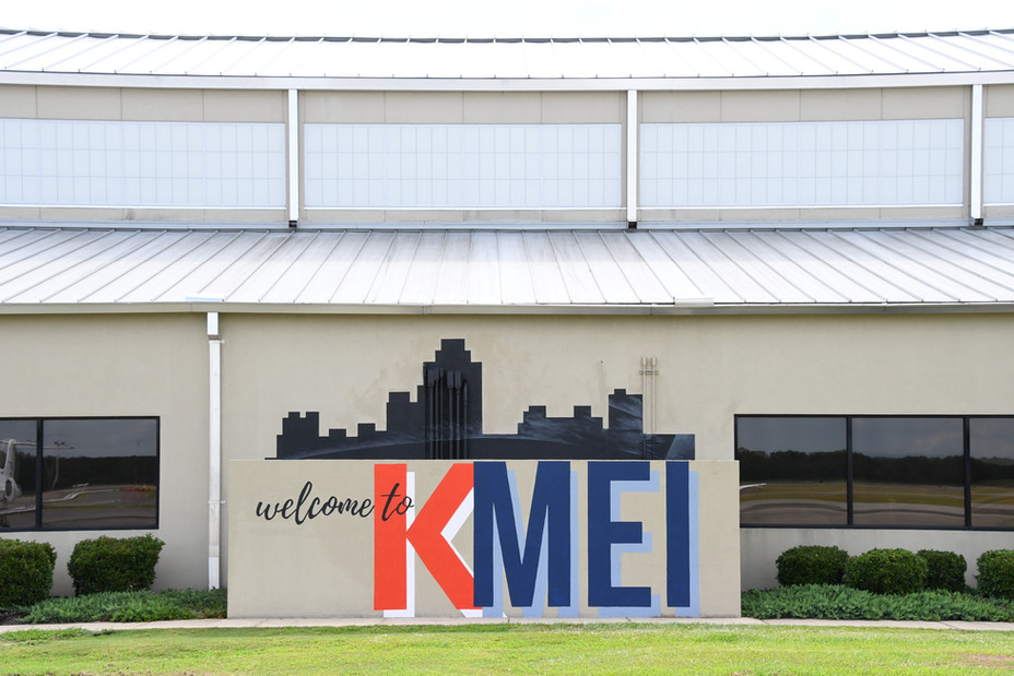 DEAN AIRCRAFT SERVICE | meridianairport