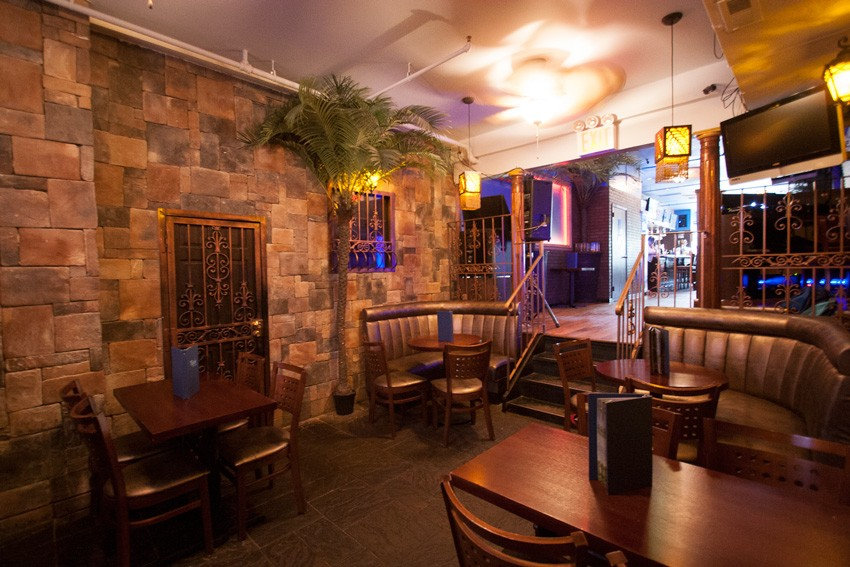 Tropix Bar and Lounge