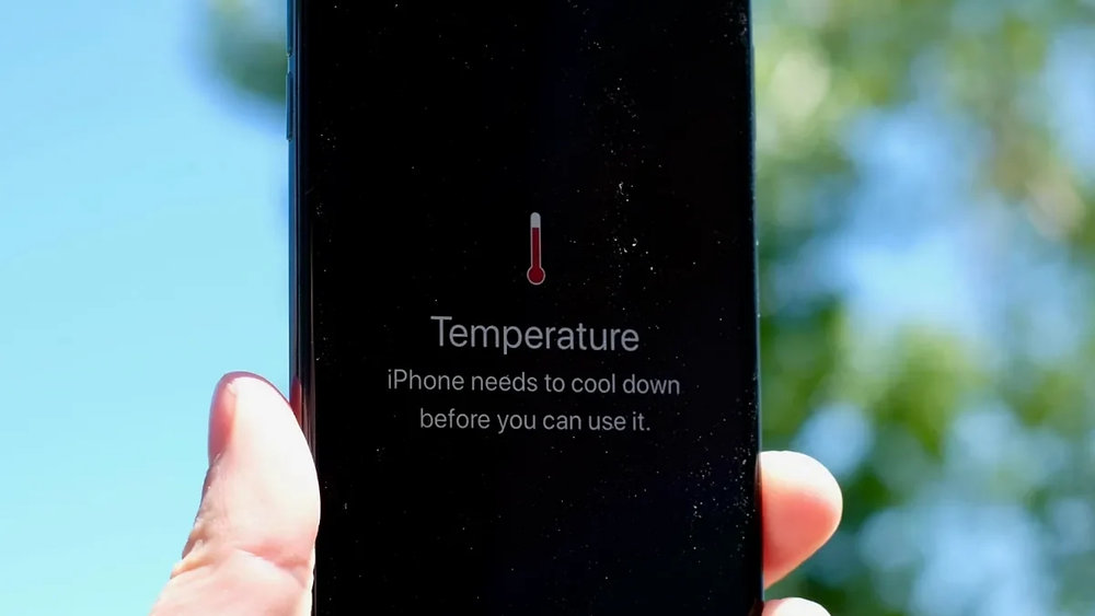 Keep Your Smartphone Cool During a Heat Wave: Essential Tips