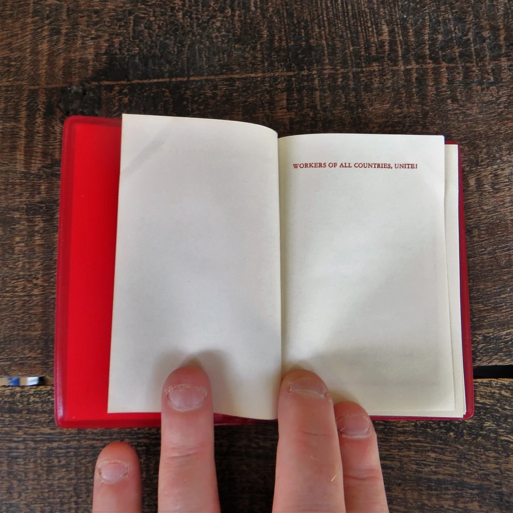 Book China Red Book Five Articles Mao Zedong 1972 | Propagandaworld