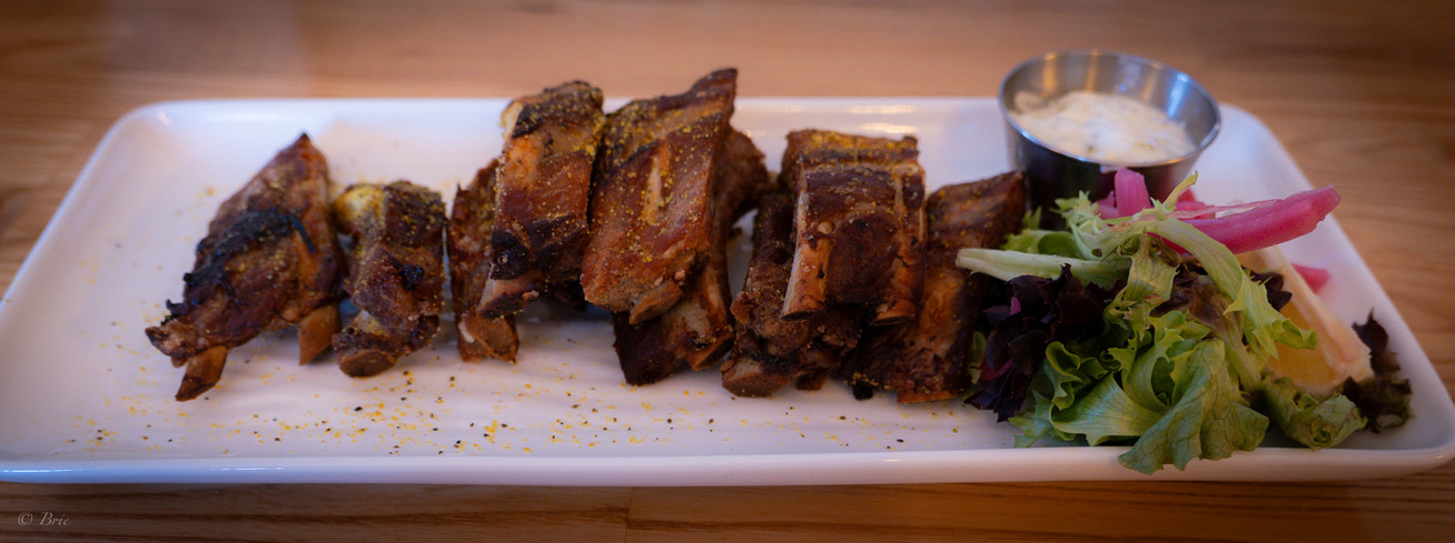 Historic Pub | Local Oysters | Fanny Bay Inn