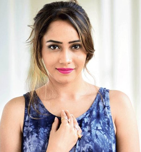 AASIYA KAZI | ZoomMantra