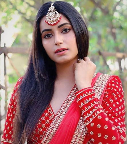 Rishika Singh Chandel | ZoomMantra