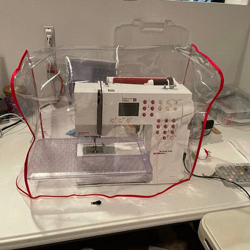 Dust Cover for Bernina 790 with table and extended thread guide ...