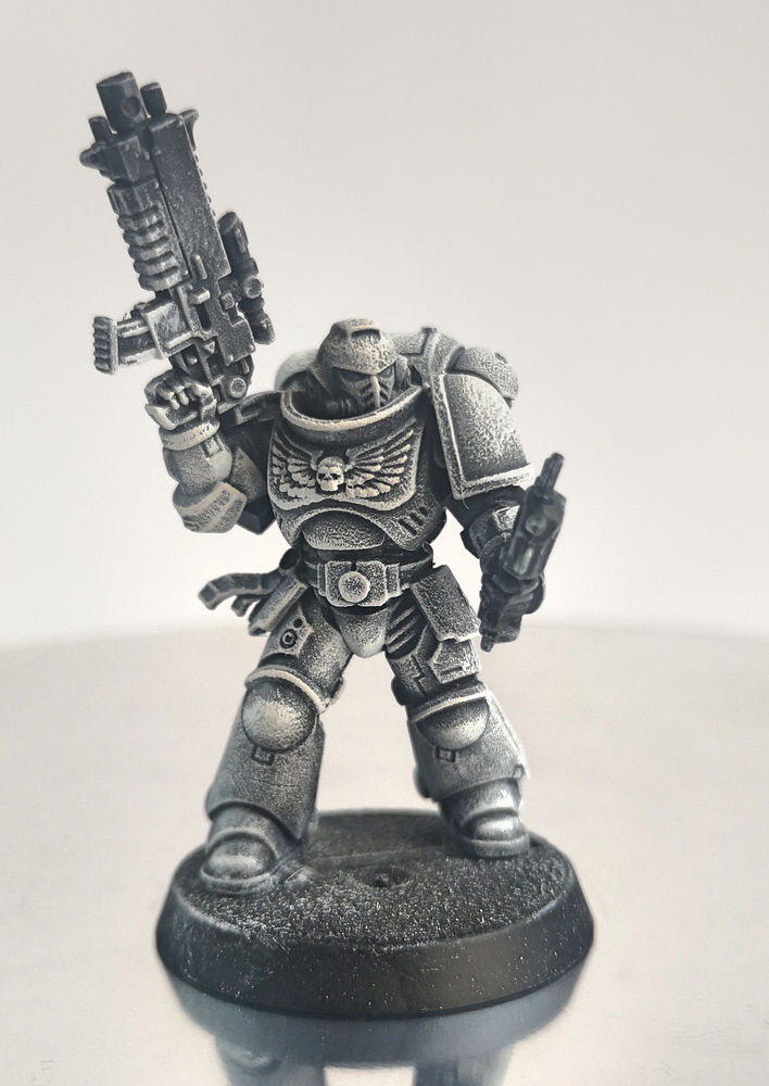 A different way to paint with Contrast Blood Angels Red