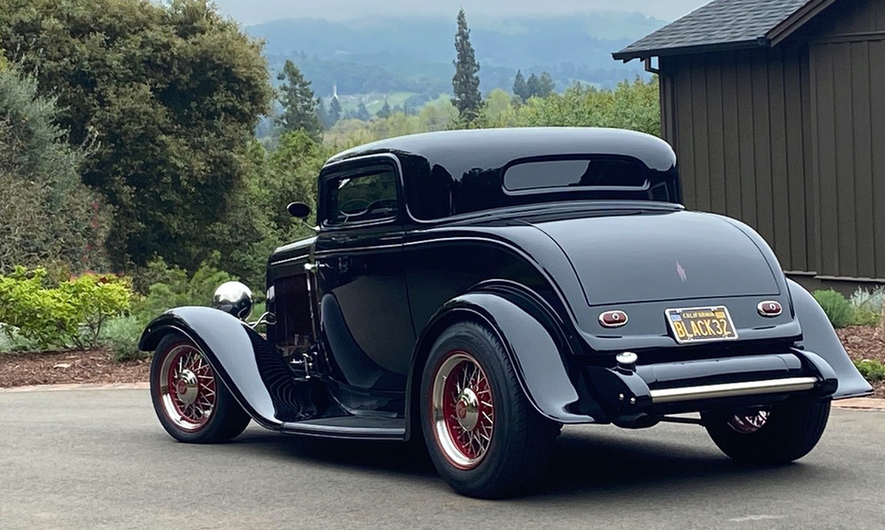 One fine ride! A must-see Hot Rod