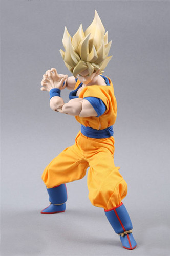 Super Saiyan Goku - Dragon Ball Z - RAH | Medicom Toy Store