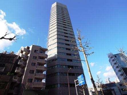 C Series Tower Residence Yotsuya