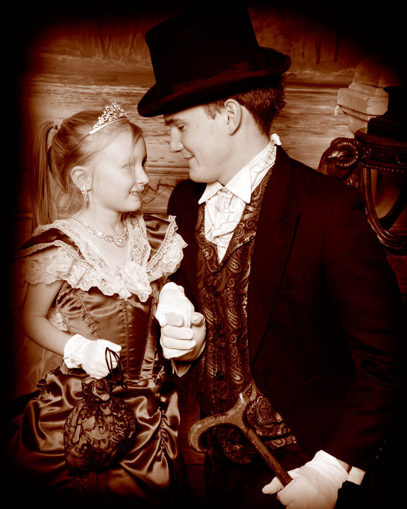 Victorian Tudor style | old time photo studio London
