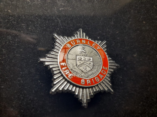 Burnley Fire Brigade 1948 To 1974 Cap Badge | jsf-collectables