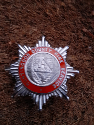 Huntingdon County Fire Service 1948 To 1965 Thick Rim Cap Badge | jsf ...