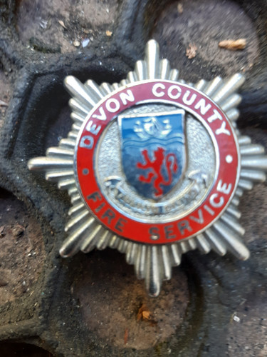 Devon County Fire Service 1948 To 1974 Cap Badge | jsf-collectables