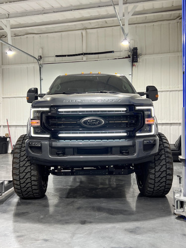 2020-2022 SUPERDUTY FULL LENGTH GRILLE LIGHT BARS | FORDSIXFO LIGHTING