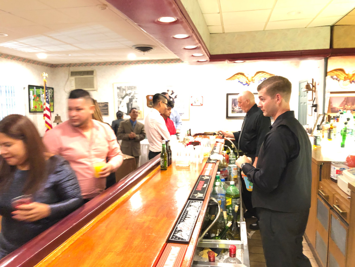 VFW Bar in Albertson NY | HALL PICTURES