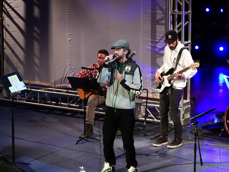 MICHAEL CAVALLO BIO & MUSIC | Love More for Julius