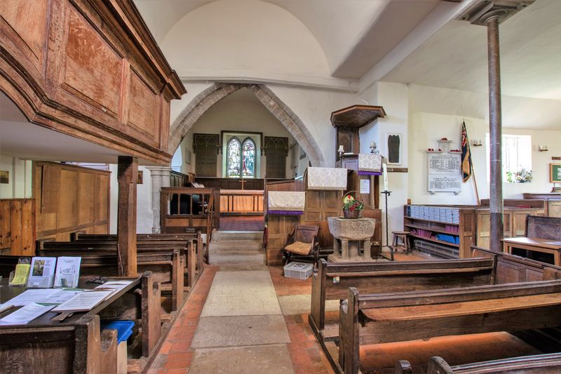 Visiting Minstead Village in the Heart of the New Forest