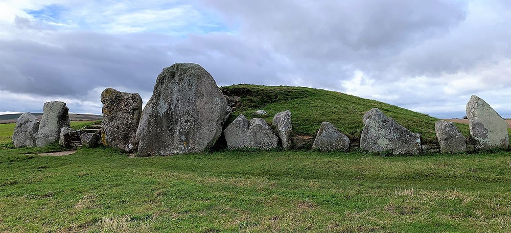 VISITING WEST KENNET LONG BARROW, WILTSHIRE