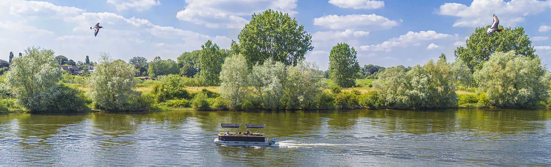 MK-Boats | Verkoop Rib Boats Pontoon boats buitenboordmotoren | Lith, Nederland