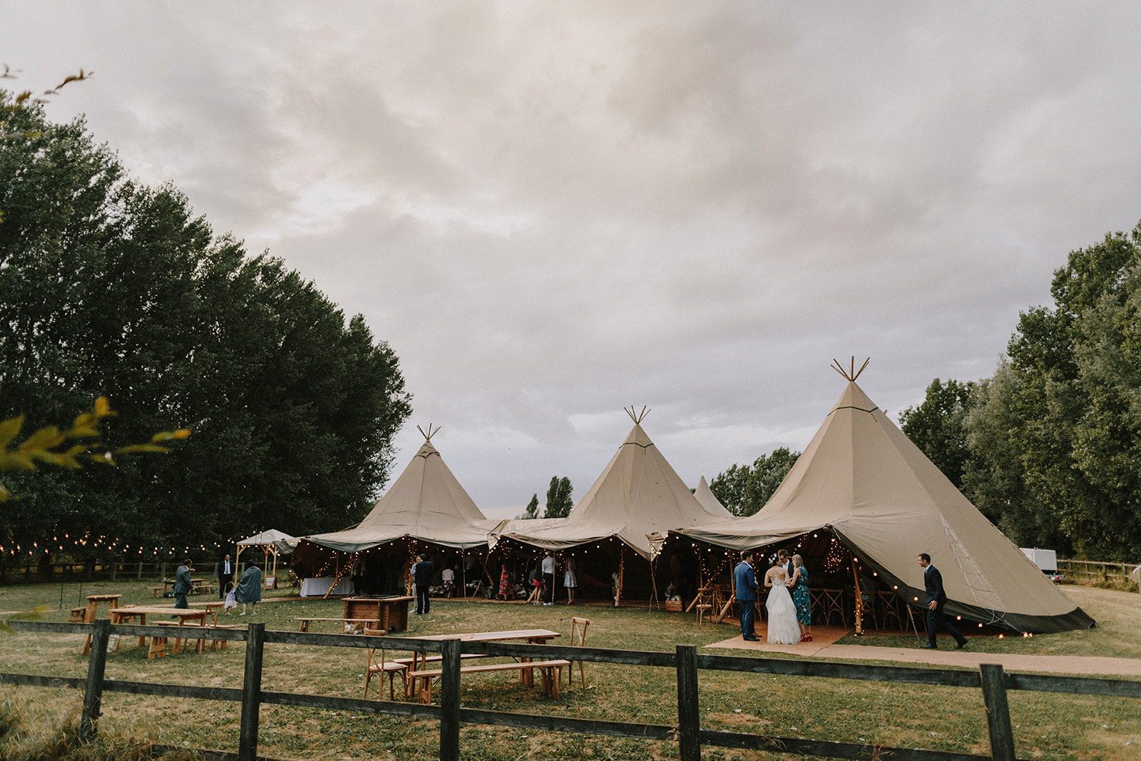 Tipi Farm Wedding | Horsley Hale Farm