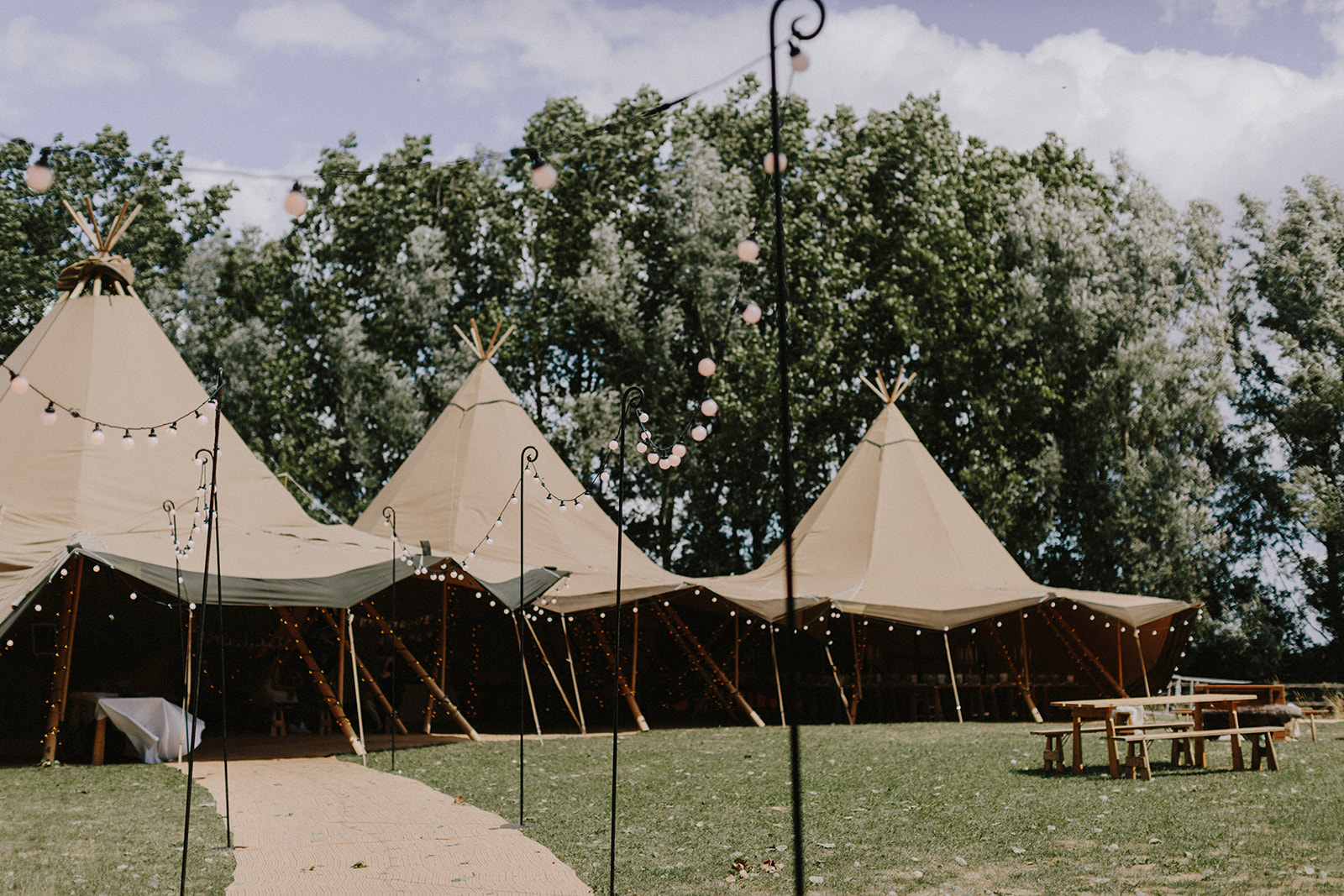 Tipi Farm Wedding | Horsley Hale Farm