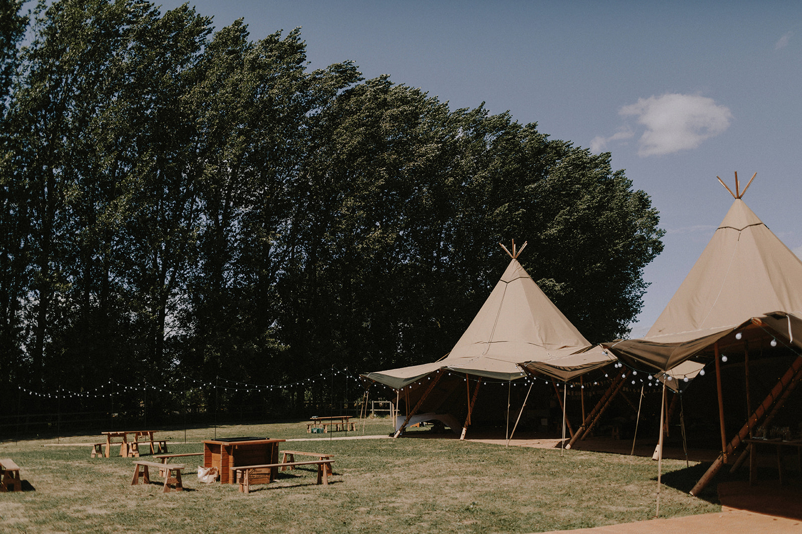 Tipi Farm Wedding | Horsley Hale Farm