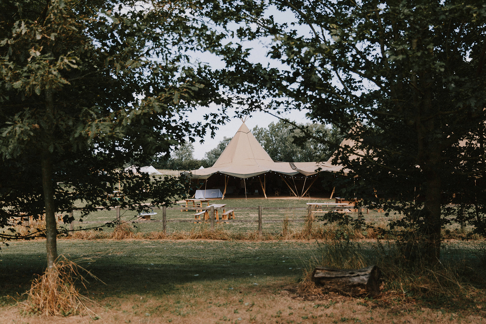 Tipi Farm Wedding | Horsley Hale Farm