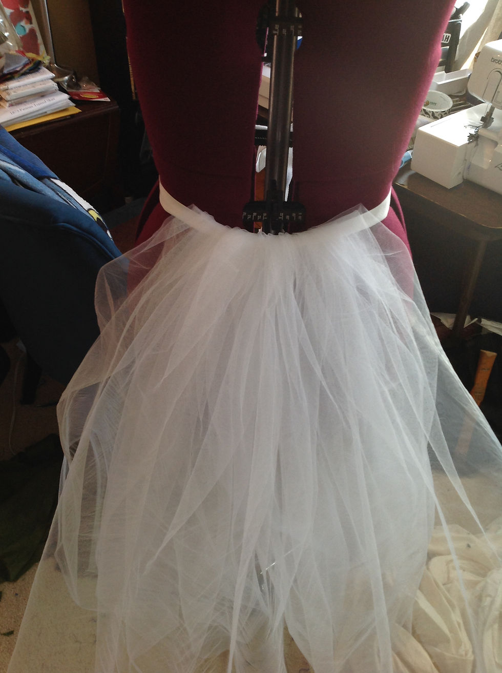 Simple & Quick Tulle Bustle