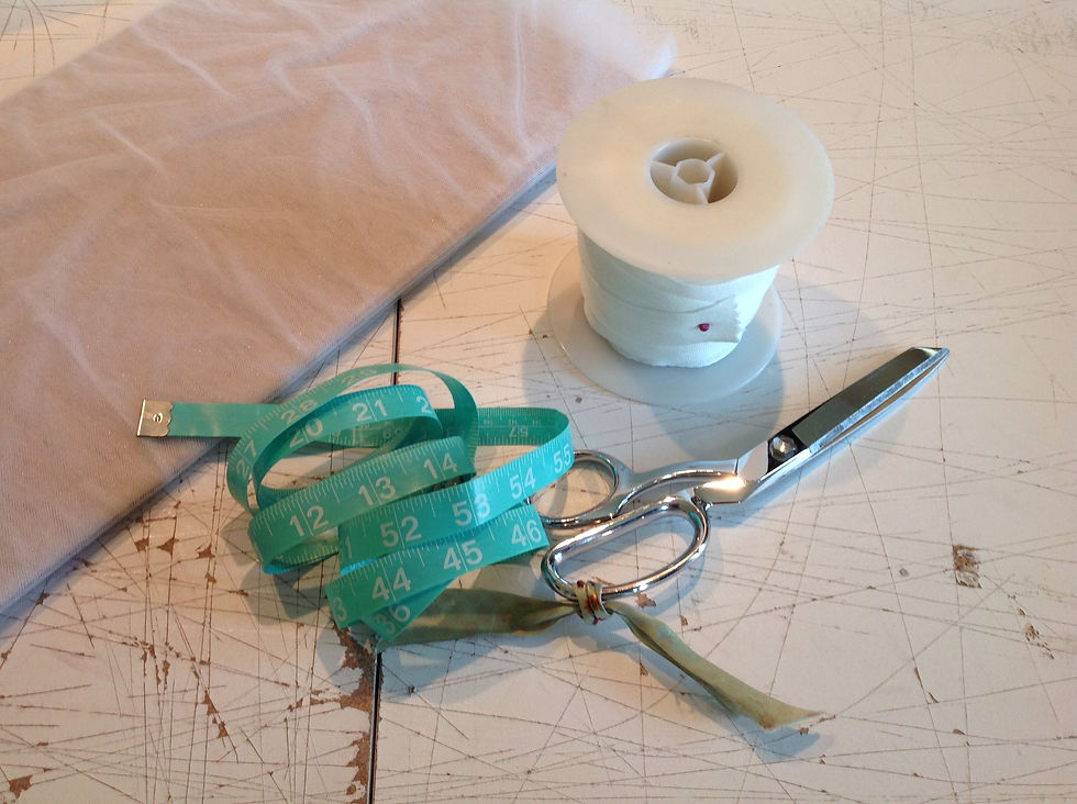 Simple & Quick Tulle Bustle