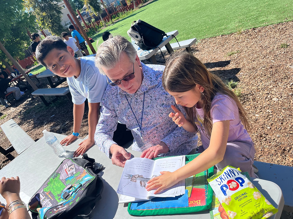 Volunteer Spotlight: Engineer, Storyteller. A Match Made in Heaven