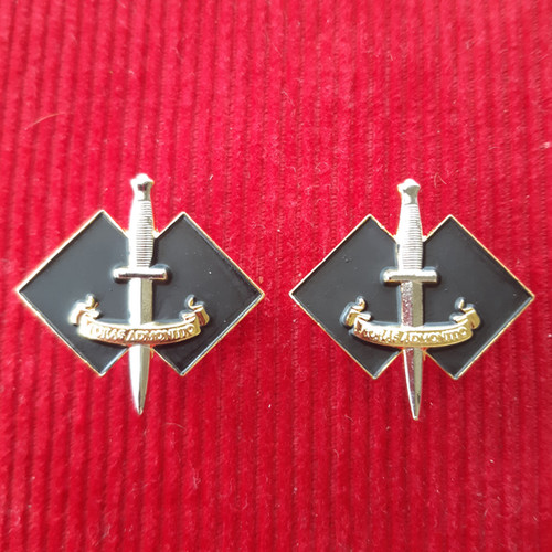 2 CDO REGT COLLAR BADGES – PAIR - ADF ISSUE | Aus' Commando Ass