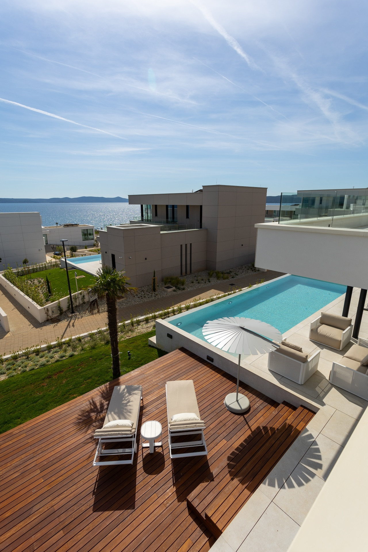 LIOQA GRAND Villa
