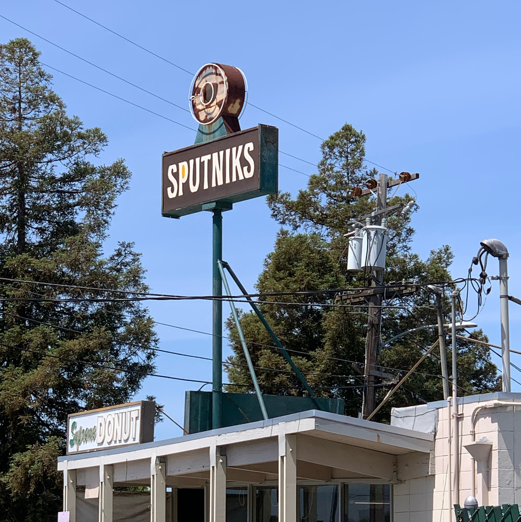 Sputniks Donuts